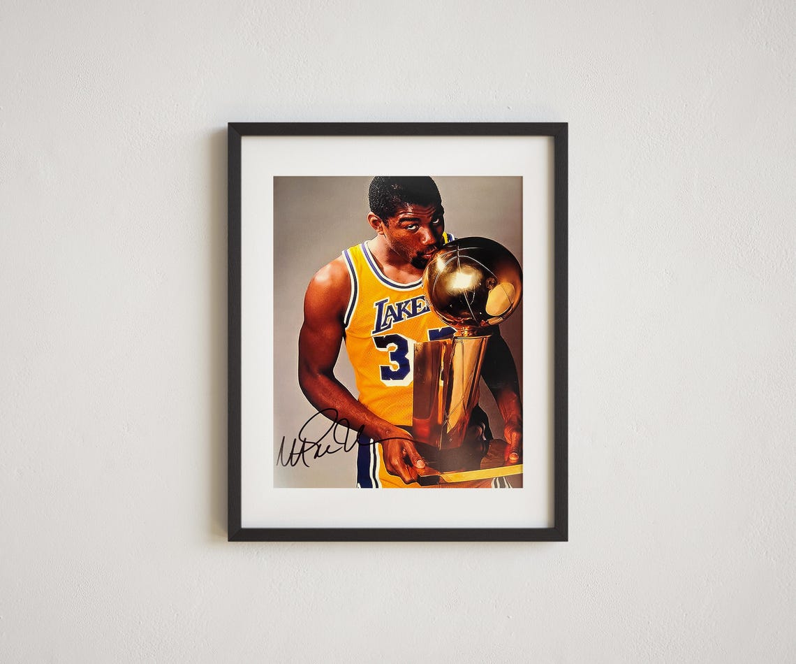 LA Lakers Magic Johnson Original Autographed Photo - Framed - Etsy