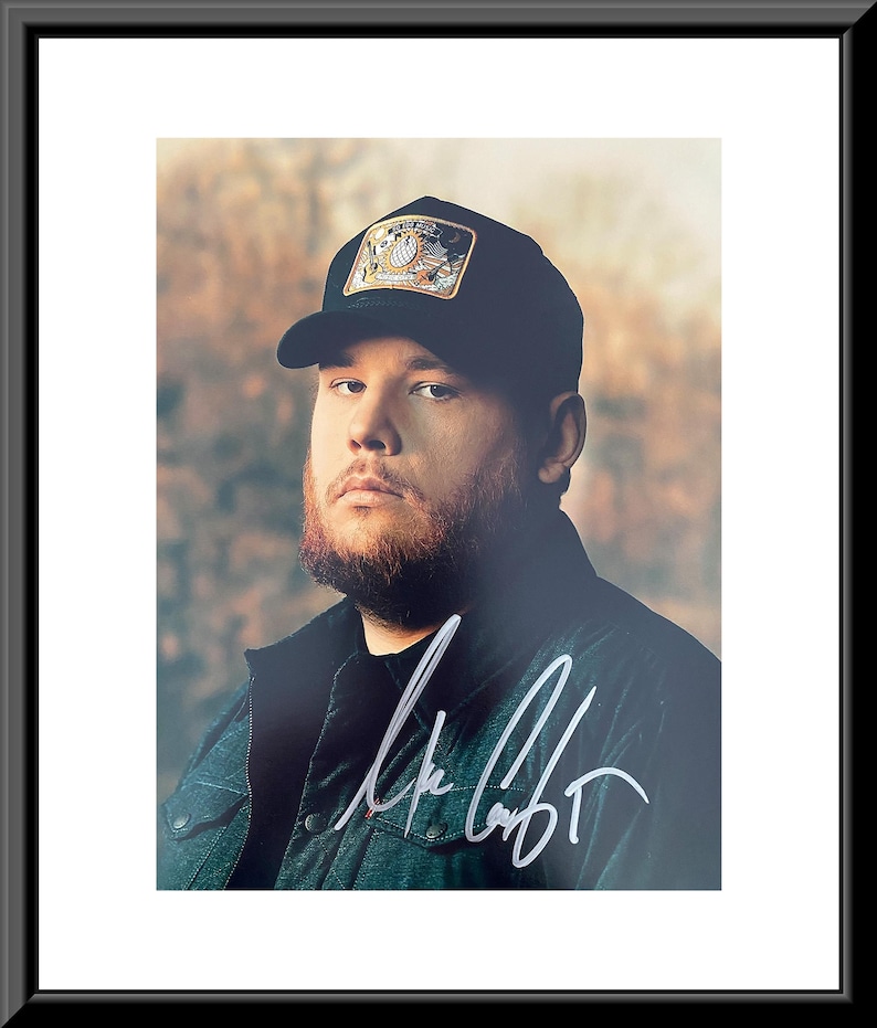 Luke Combs Original Autographed Photo - Framed - Etsy