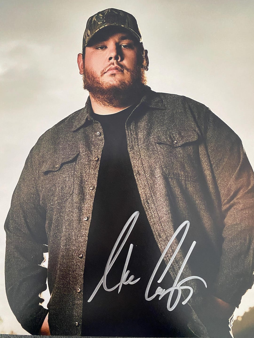 Luke Combs Original Autographed Photo - Framed - Etsy