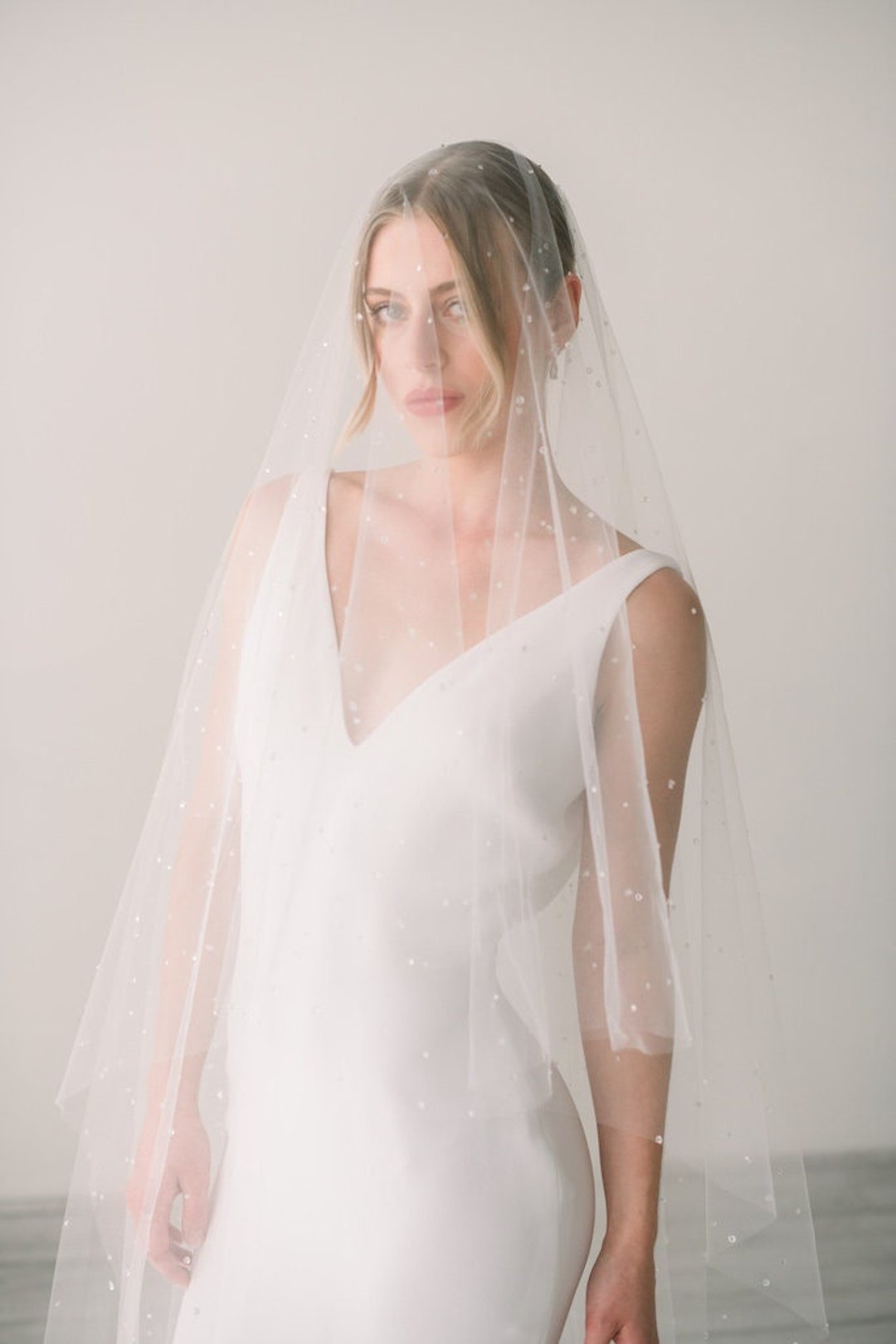Dew Drop Veil - Drop Veil With Heavy Dew Drops Throughout- Dew Drops ...