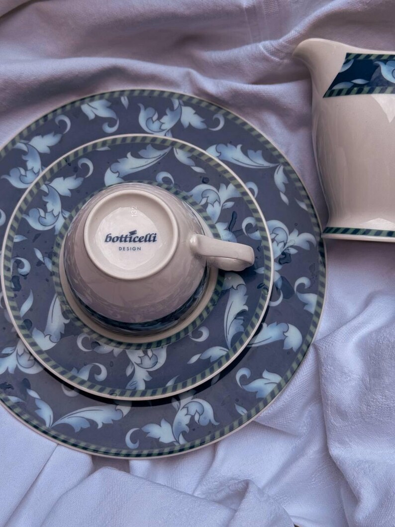 Vintage Botticelli Design Porcelain Dinnerware Set – Blue Floral ...
