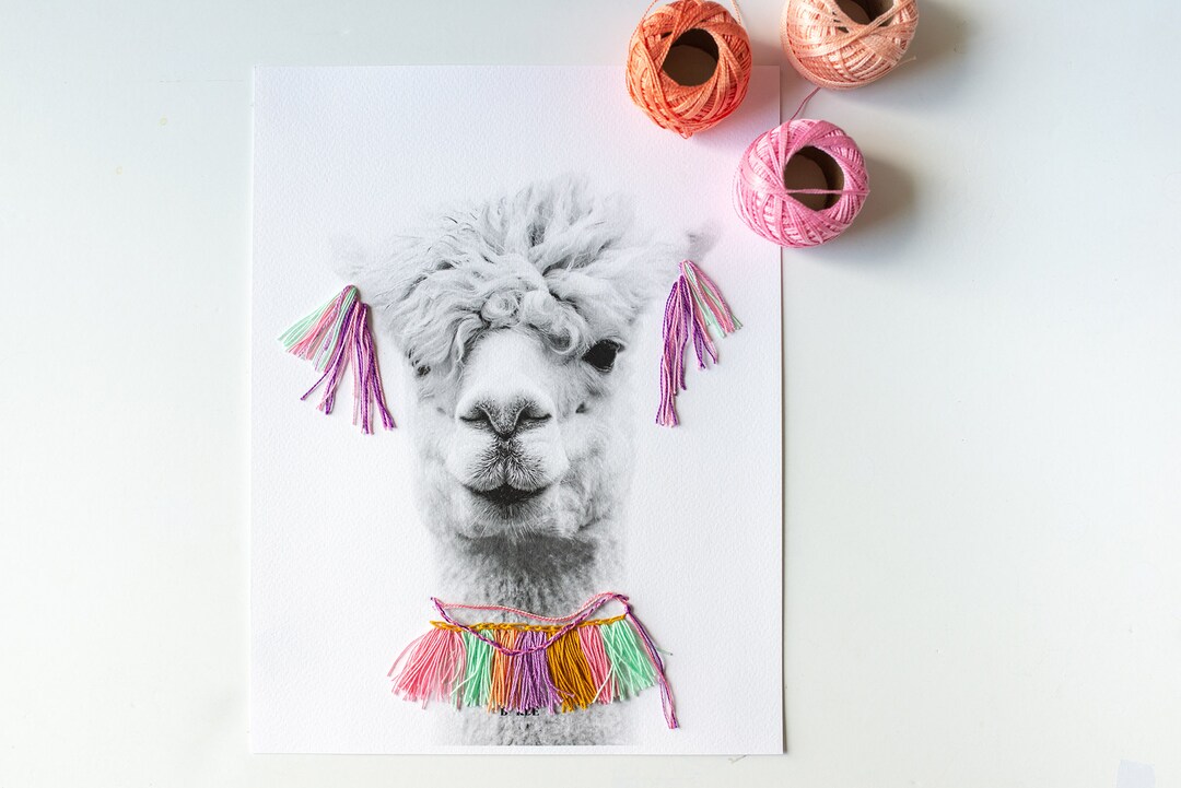 HAND EMBROIDERED ANIMAL Print bert Embroidery Print Embroidery on Paper ...