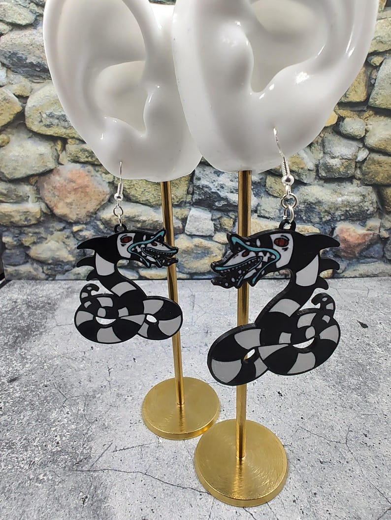 Sandworm 3D Printed Earrings - Halloween Earrings - Beetlejuice ...