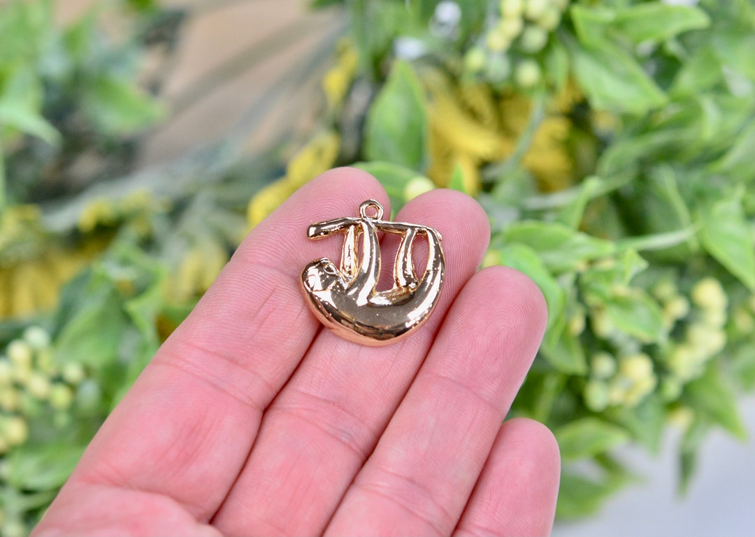 5 Sloth Gold Tone Charms GC1233 - Etsy