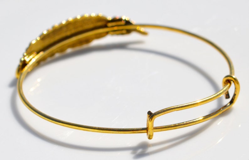 1 Expandable Bangle Charm Bracelet With a Leaf or Feather - Etsy