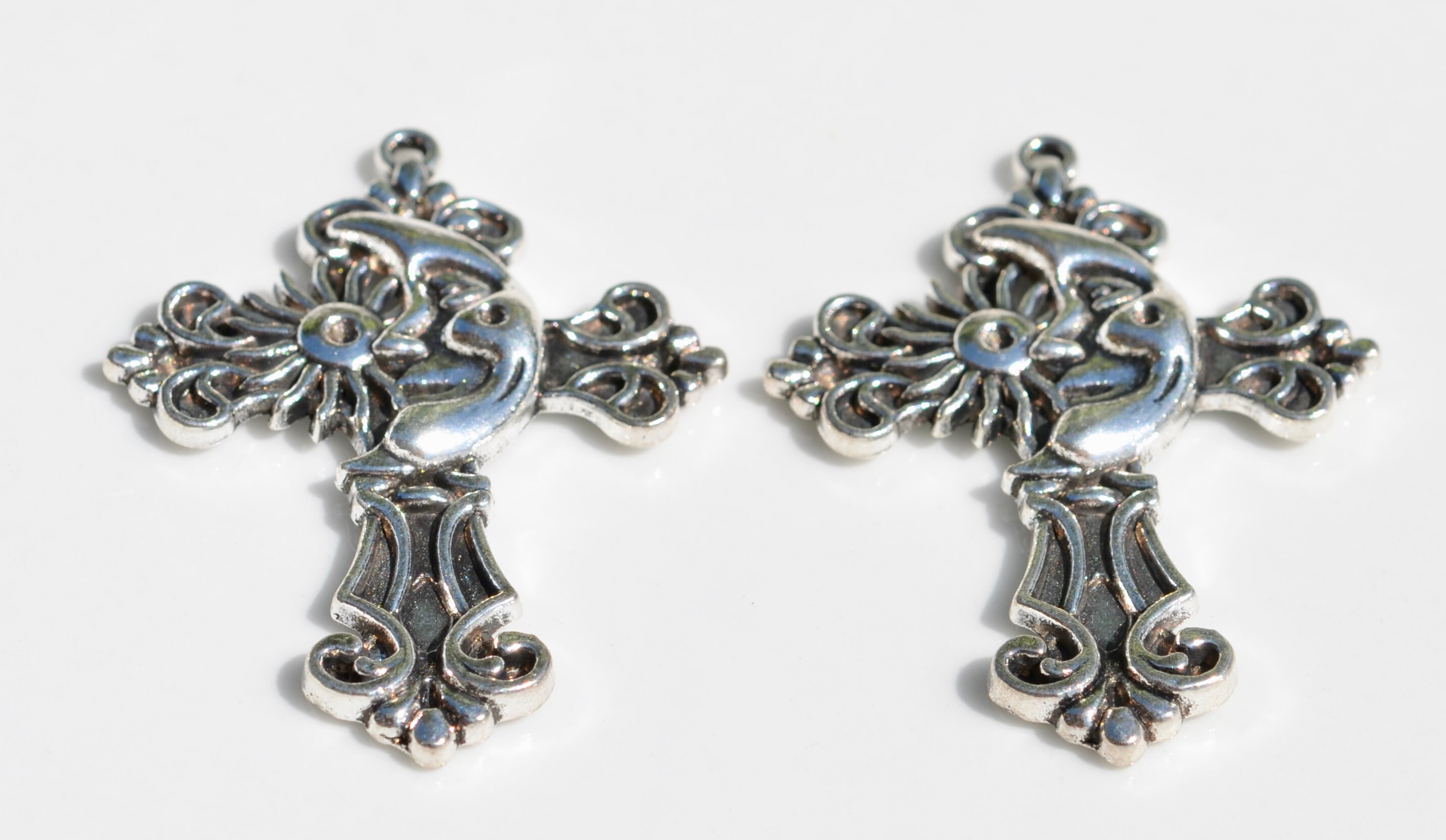 5 Sun and Moon Cross Silver Tone Charms SC6500 - Etsy