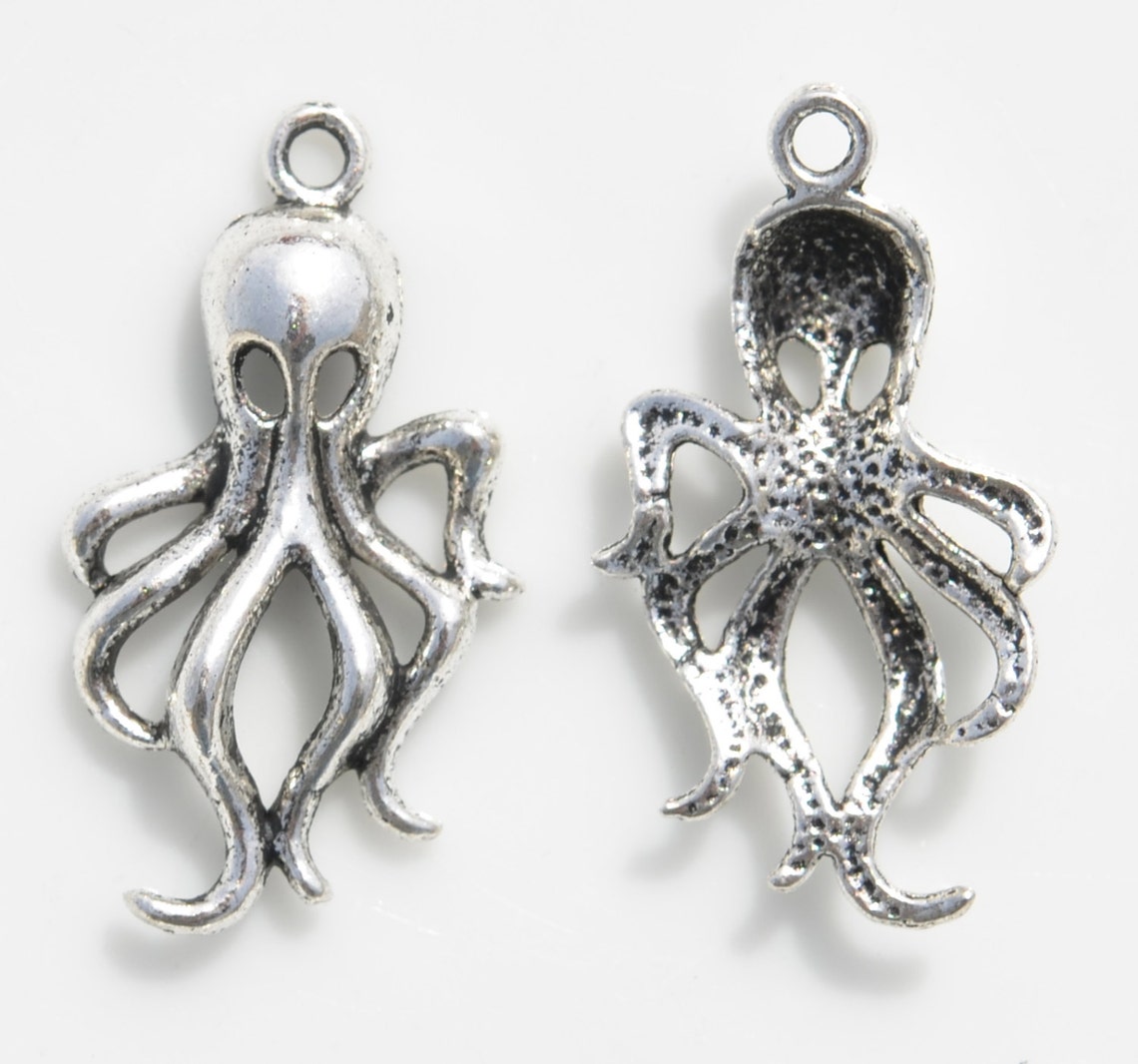 BULK 50 Octopus Silver Tone Charms SC1626 - Etsy