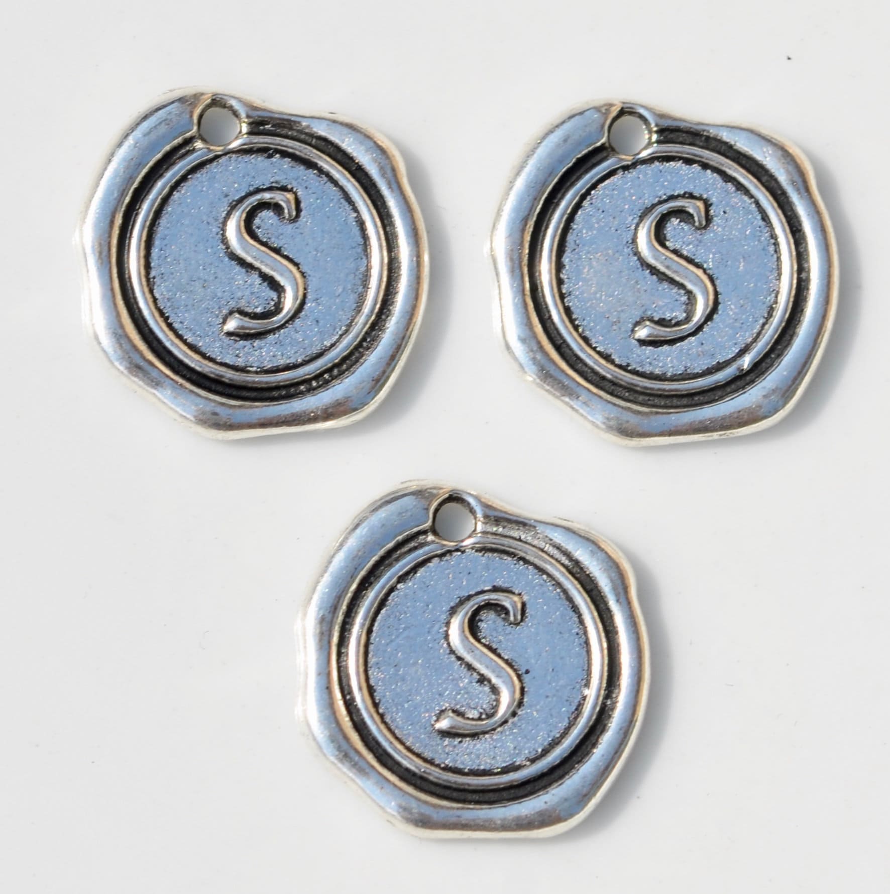 BULK 20 Letter S Wax Stamp Silver Tone Charms SC2168 | Etsy