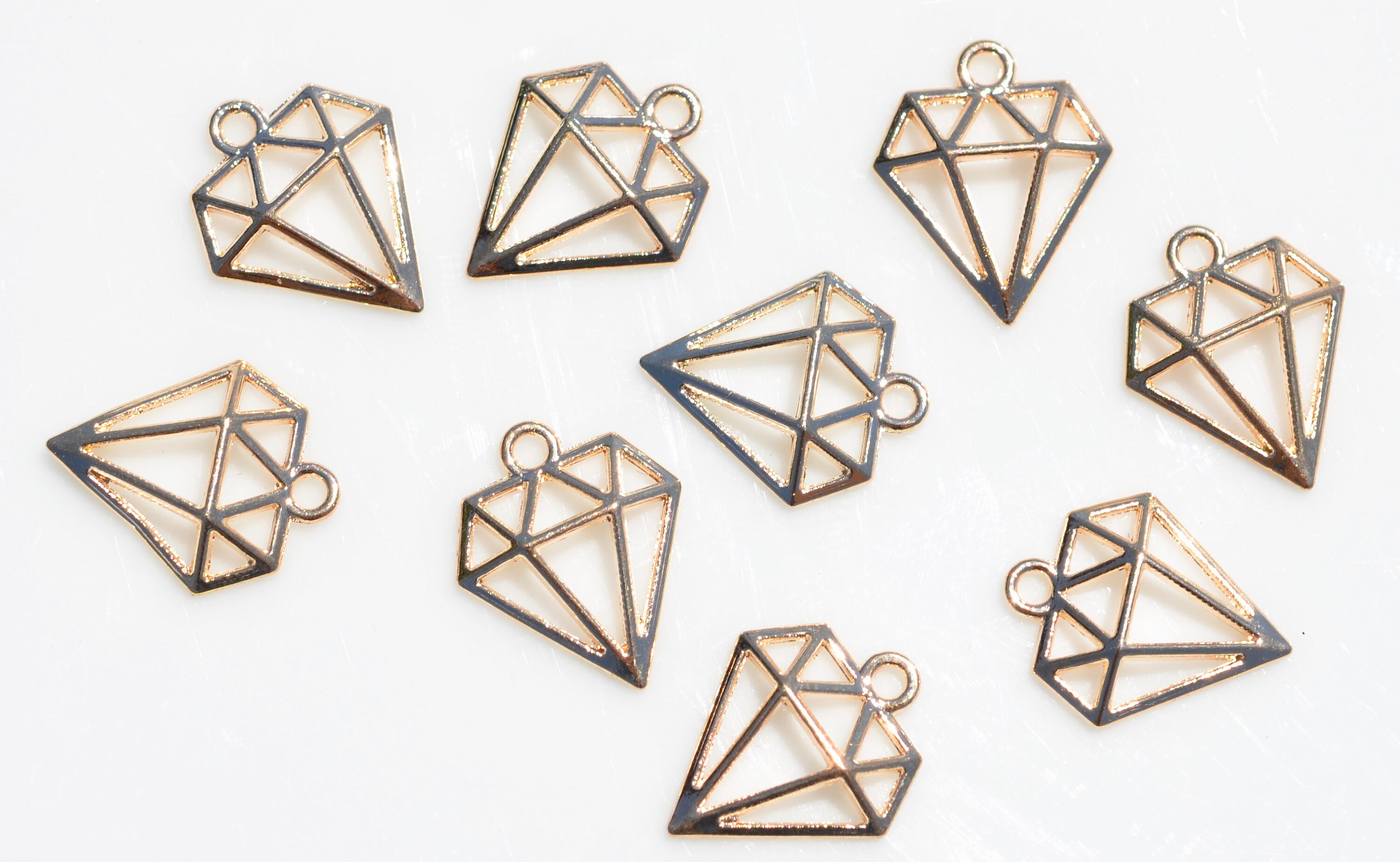 5 Diamond Shaped Gold Tone Charms GC6701 - Etsy