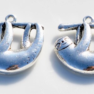 5 Sloth Silver Tone Charms SC5443 - Etsy