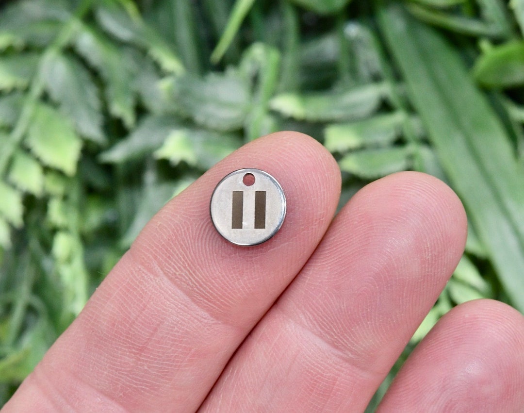 Pause Button Custom Laser Engraved Stainless Steel 10mm Charm CC1220 - Etsy