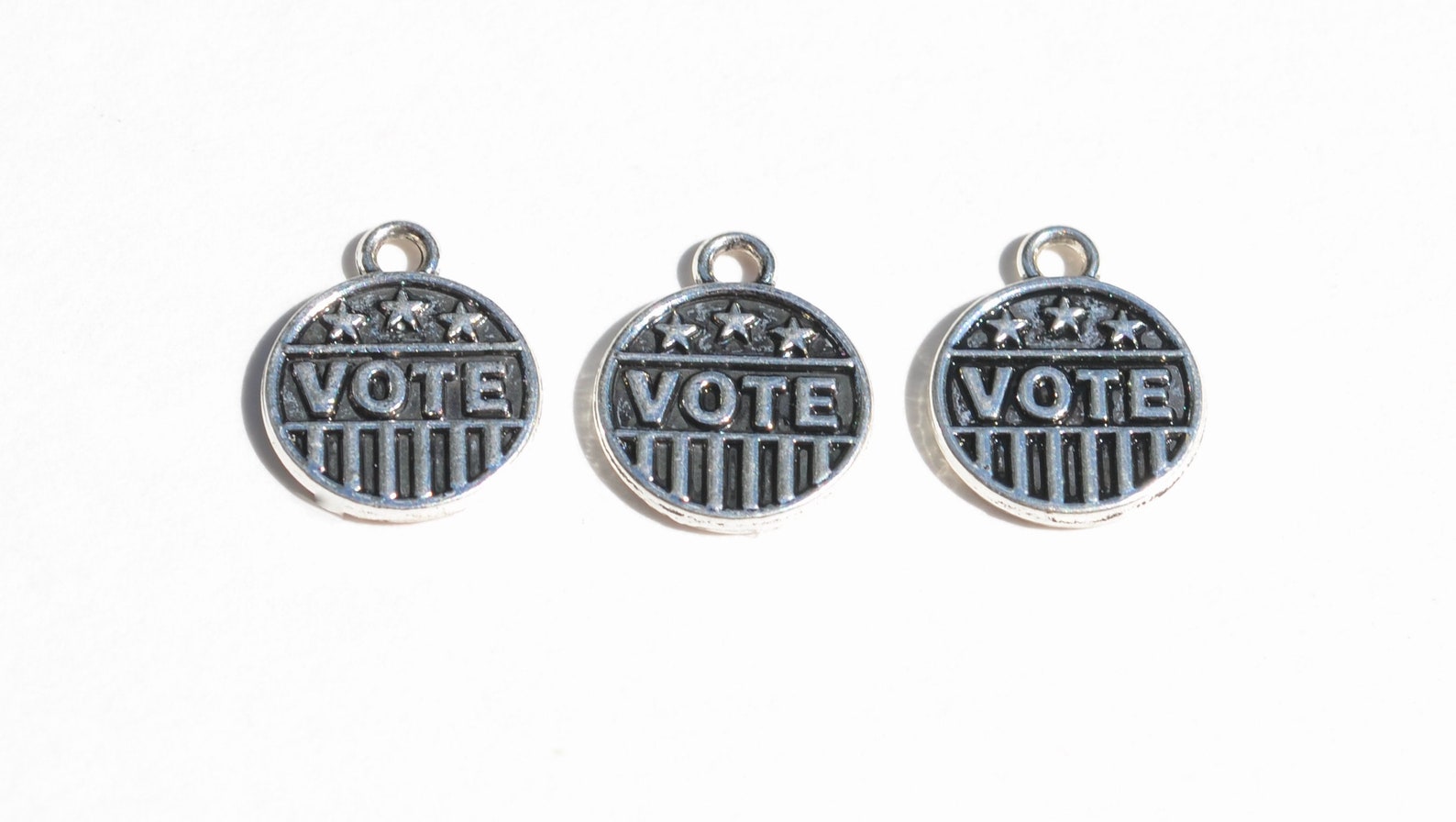 5 VOTE Silver Tone Double Sided Election Charms, With Stars and Stripes ...