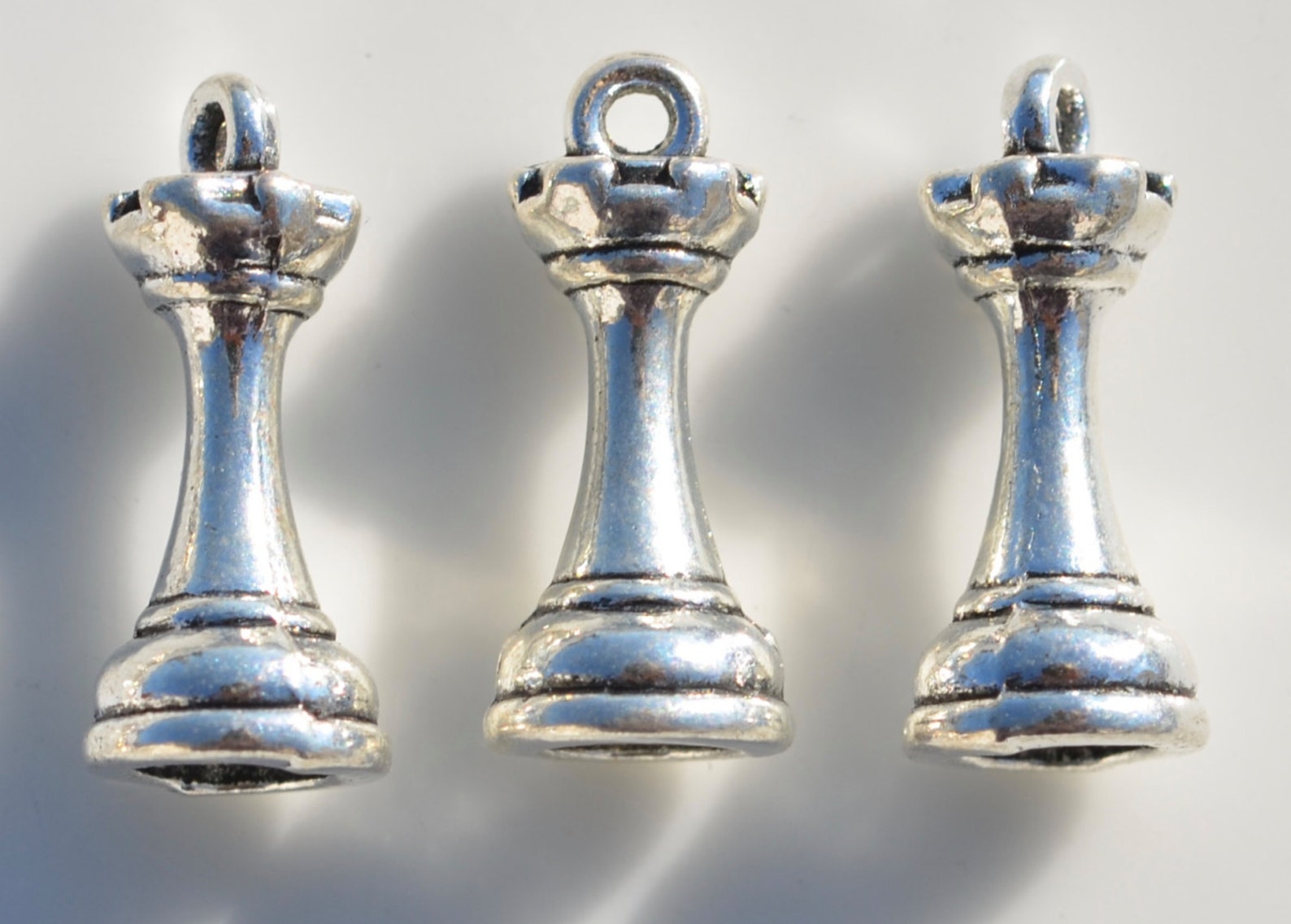 1 Rook Chess Piece Silver Tone Charm SC3358 - Etsy