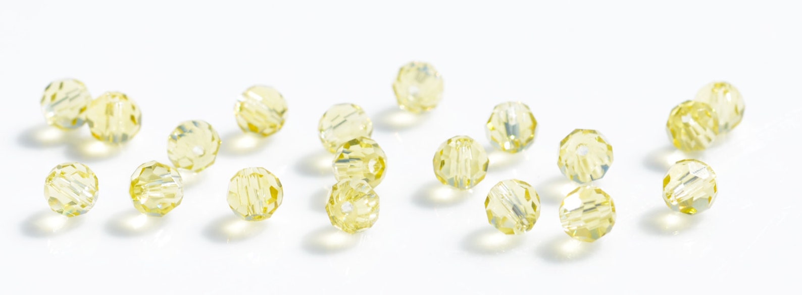 90 Light Yellow Crystal Round Beads 4mm BD344 - Etsy