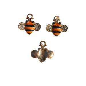 BULK 20 Gold and Black Enamel Bee Charms GC2746 - Etsy