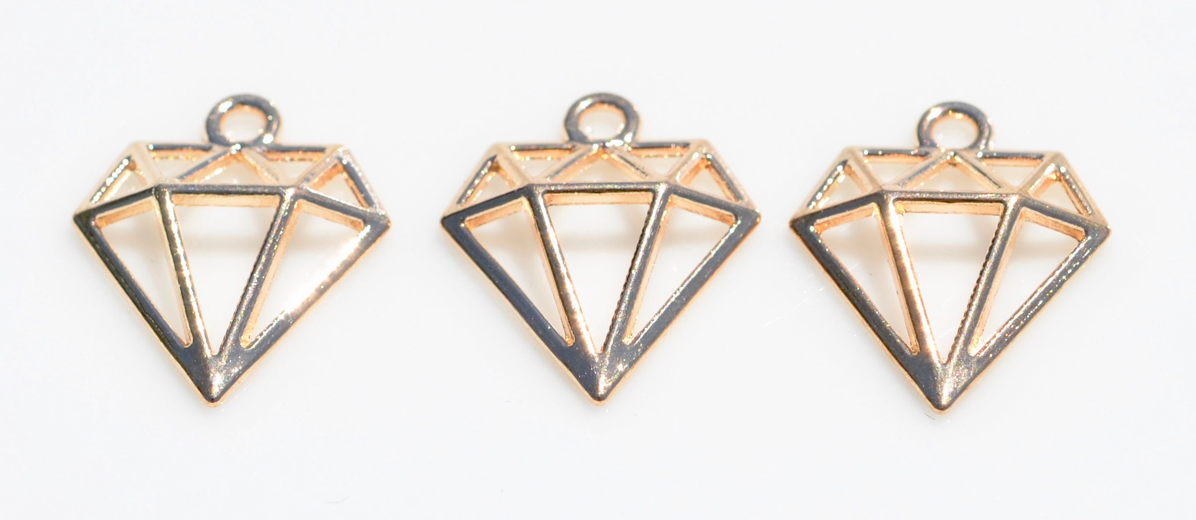 5 Diamond Shaped Gold Tone Charms GC6701 - Etsy