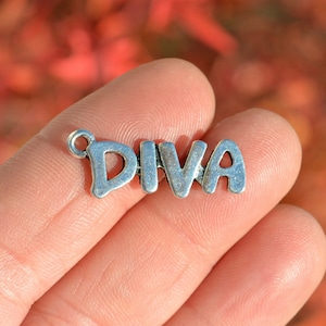 BULK 20 DIVA Silver Tone Charms SC3924 - Etsy