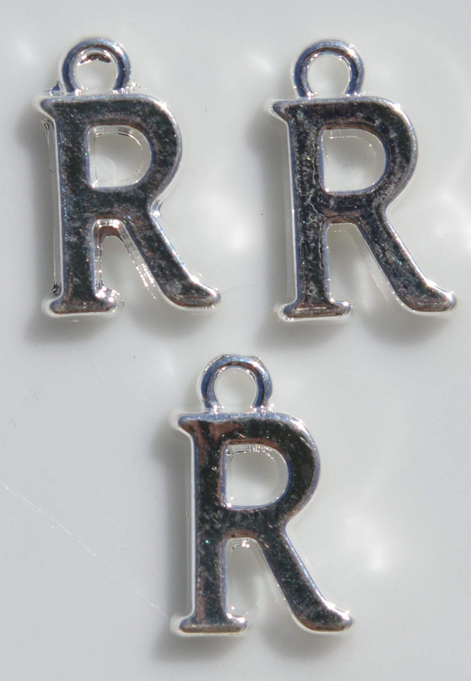 5 Letter R Silver Tonecharms SC3847 | Etsy