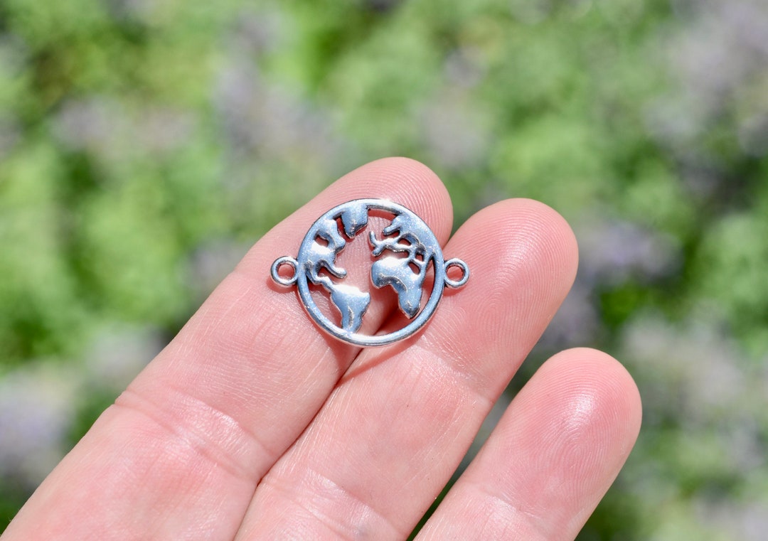 10 Globe World Map Silver Tone Connector Charms SC2823 - Etsy