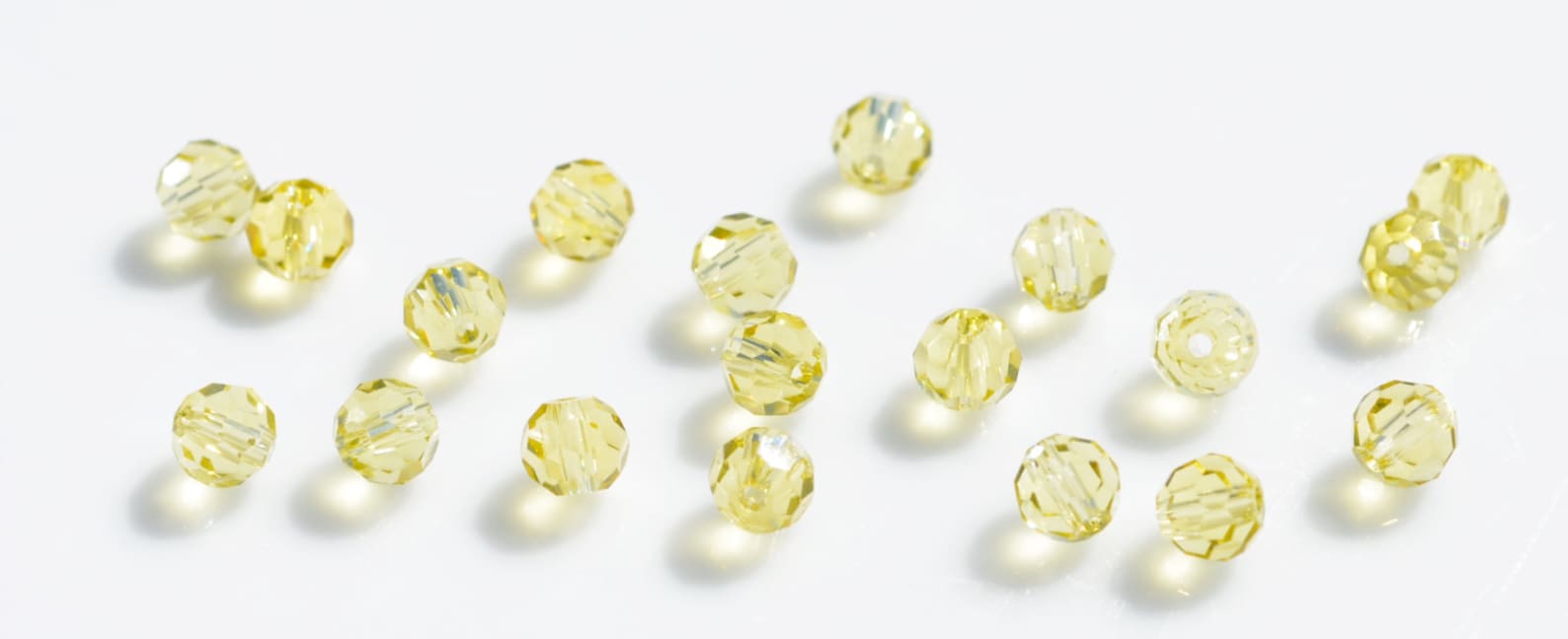 90 Light Yellow Crystal Round Beads 4mm BD344 - Etsy