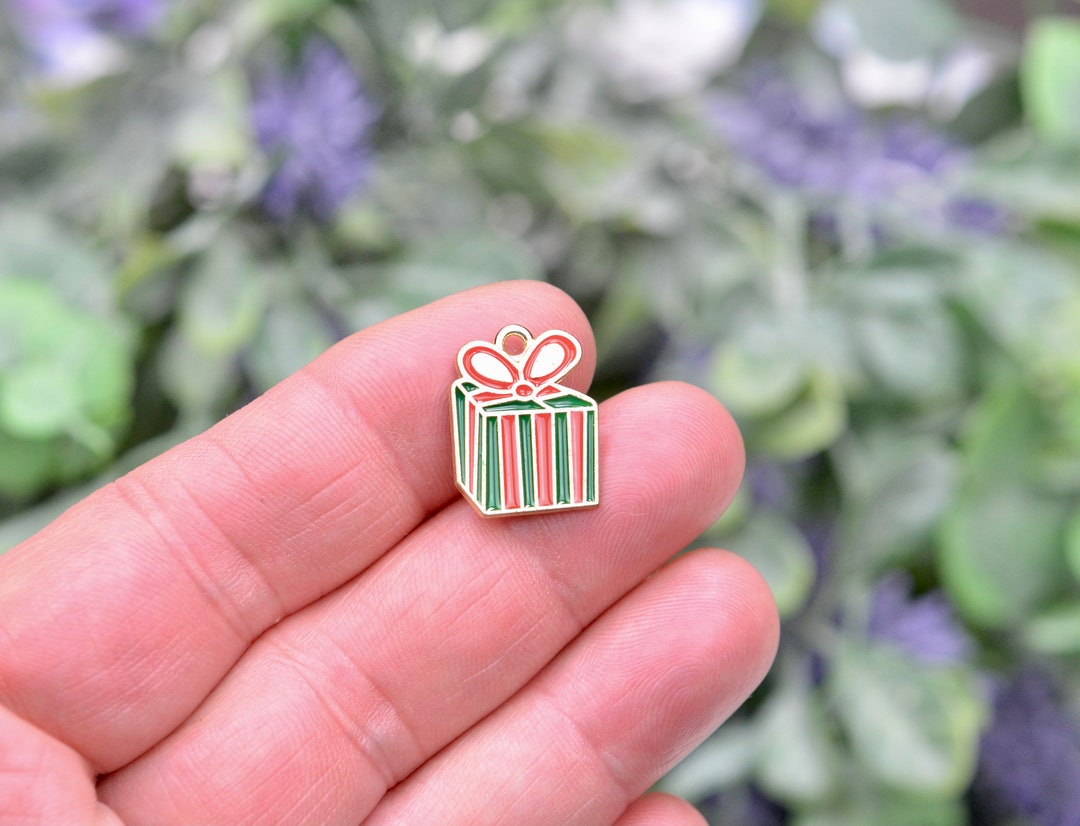 5 Red and Green Enamel Gift Package Gold Tone Charms GC3326 - Etsy