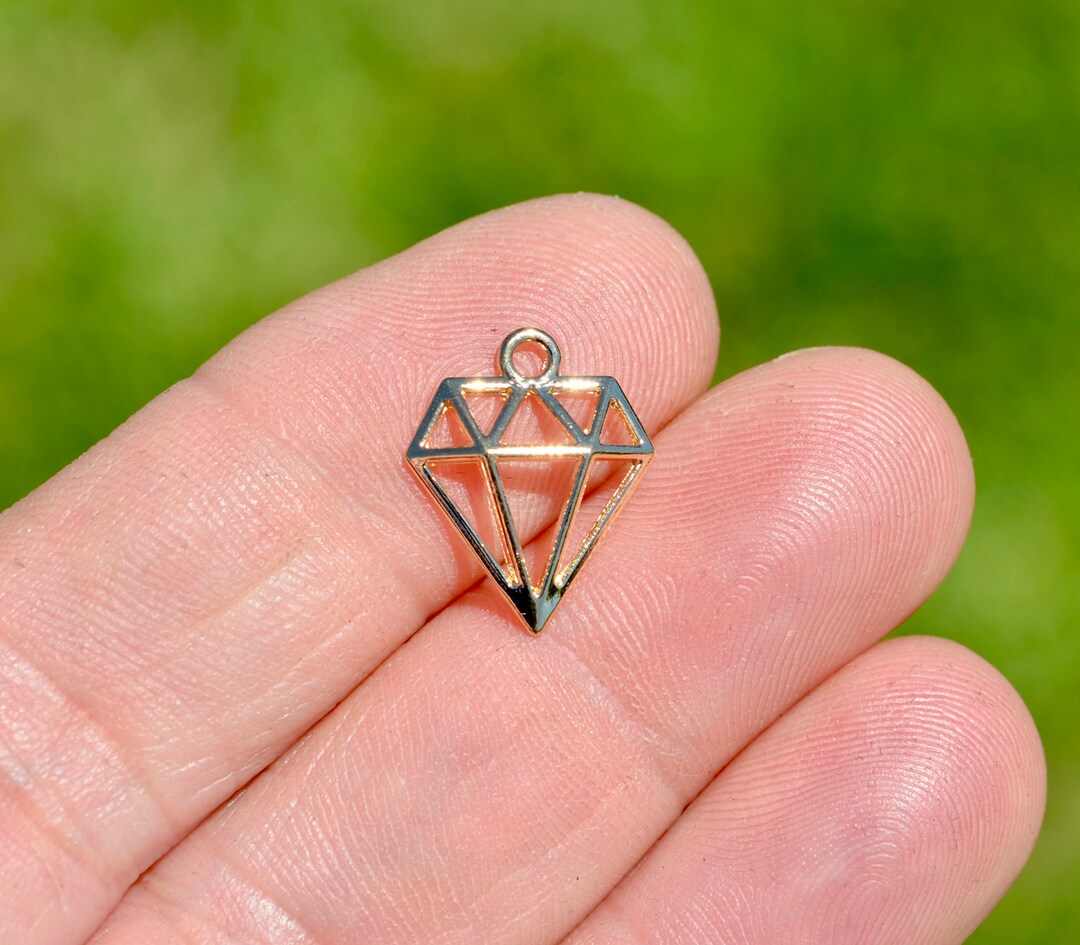 5 Diamond Shaped Gold Tone Charms GC6701 - Etsy