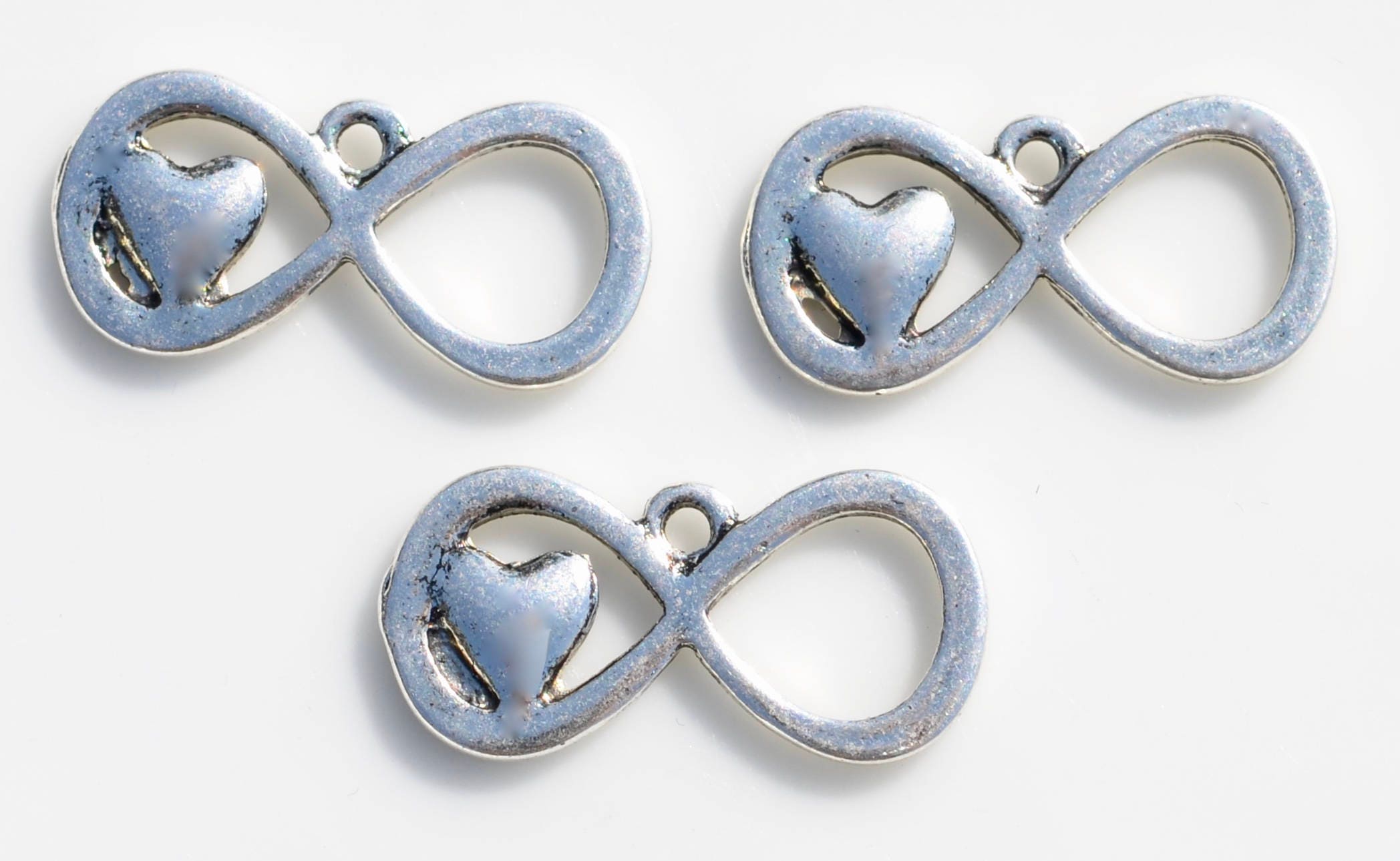 10 Infinity with a heart Silver Tone Charms SC5722 | Etsy