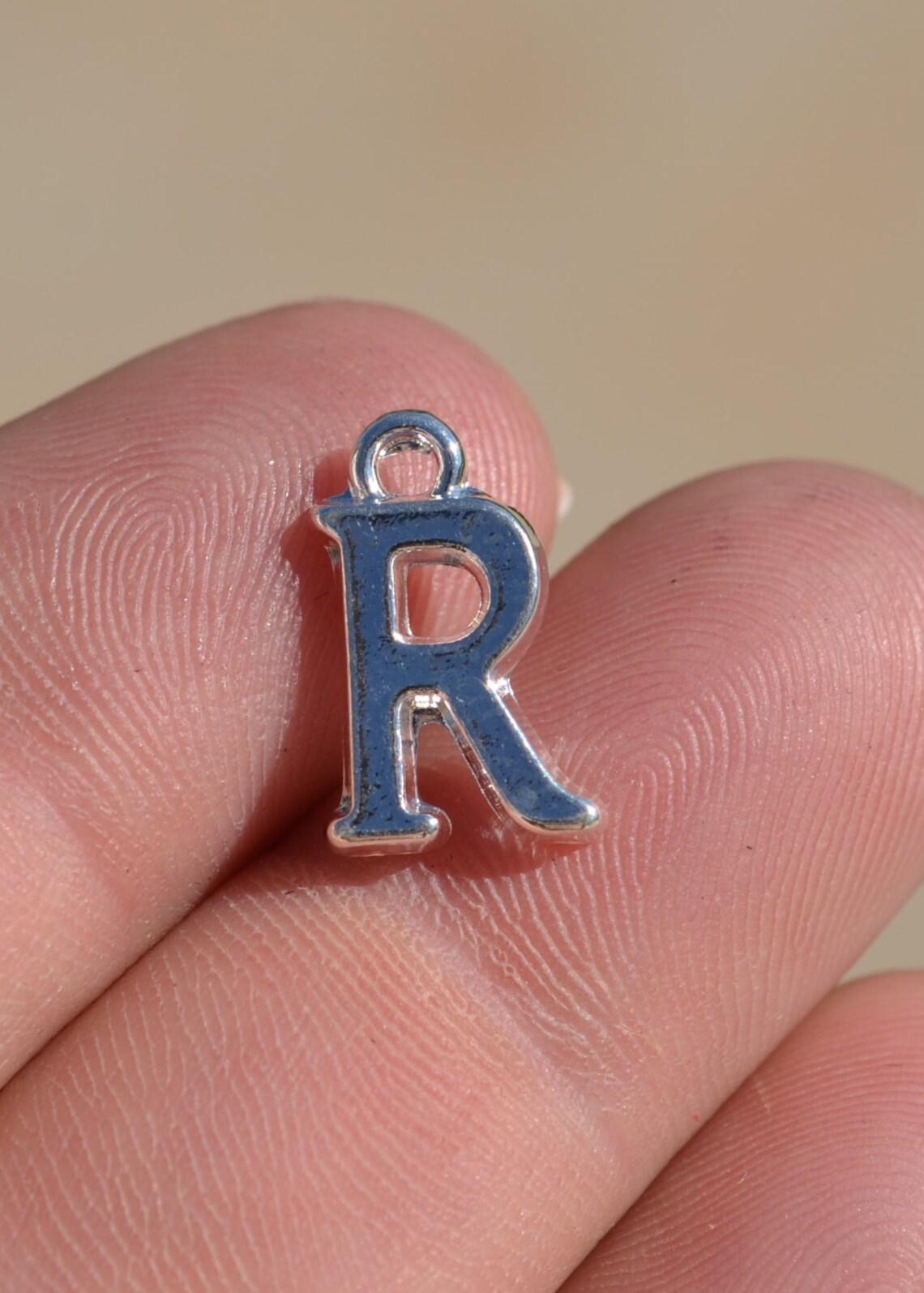5 Letter R Silver Tonecharms SC3847 | Etsy