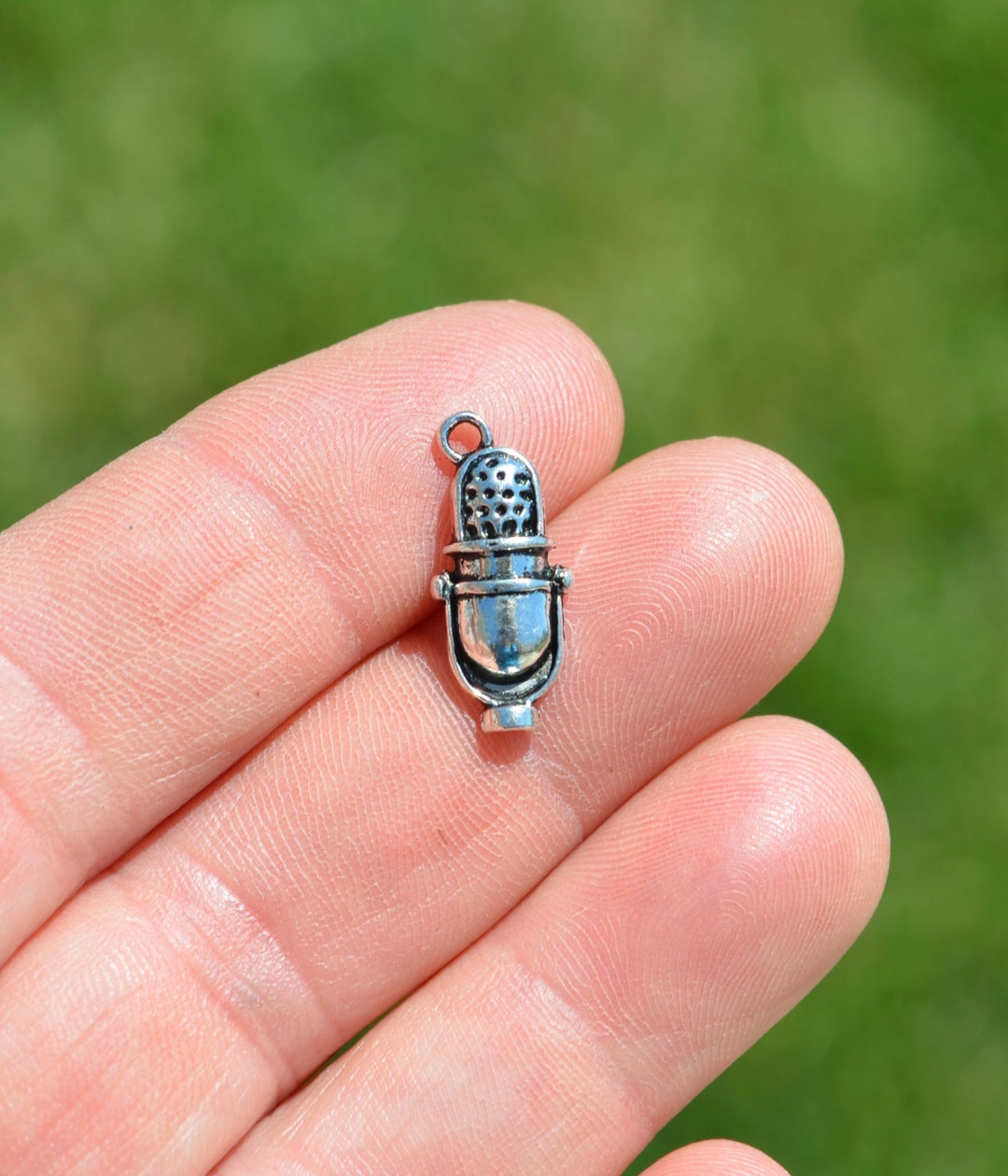10 Microphone Silver Tone Charms SC6757 - Etsy