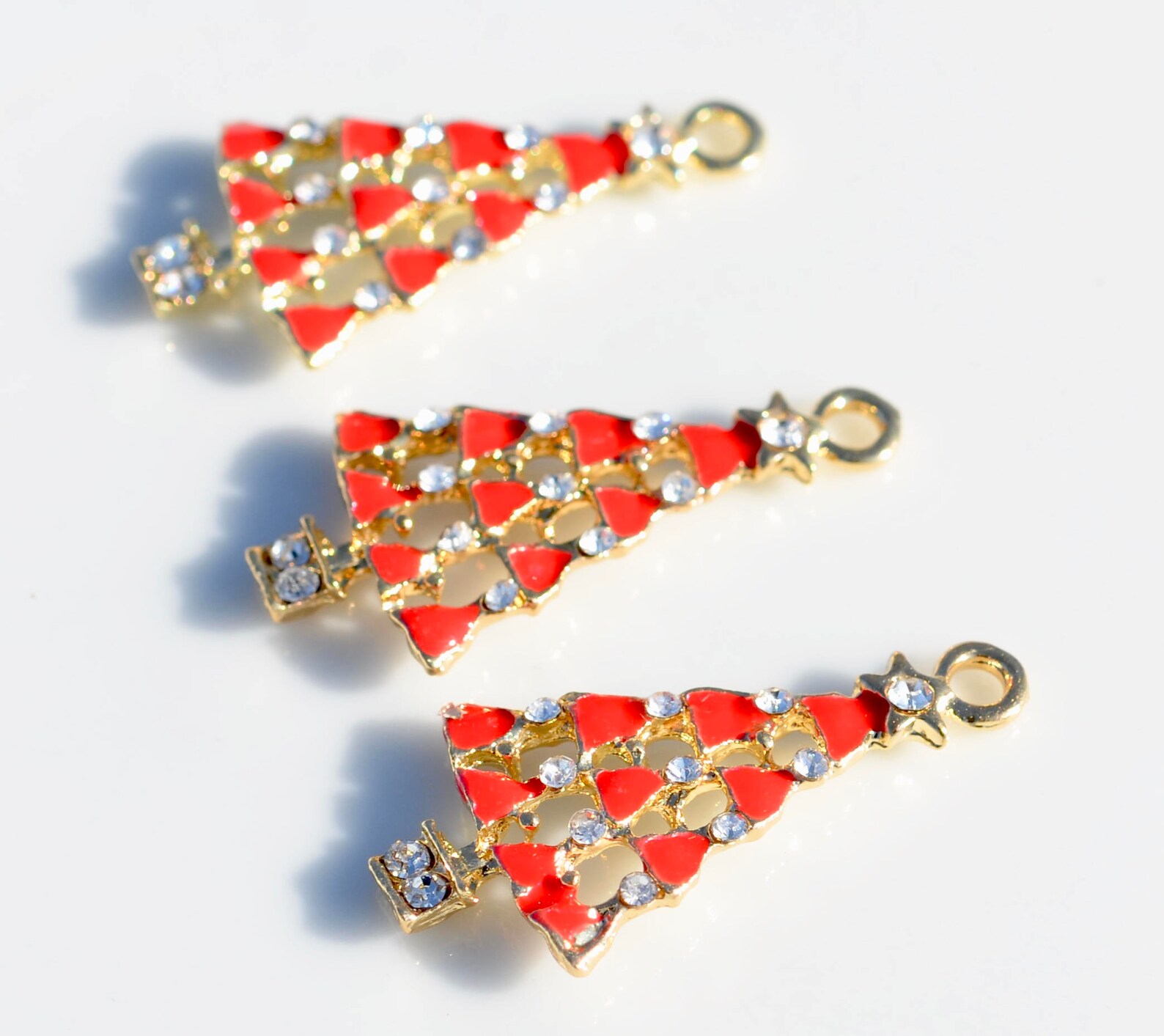 1 Red Enamel Christmas Tree Charm GC5455 - Etsy