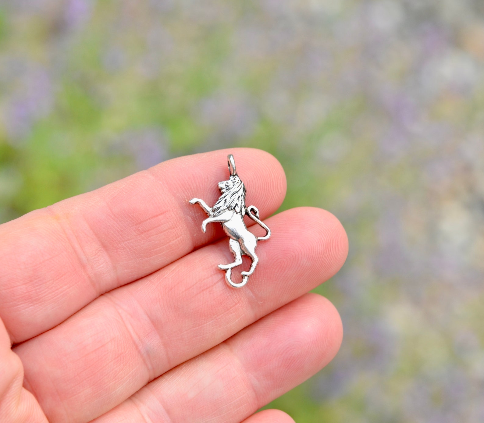BULK 20 Lion Silver Tone Connector Charms SC2303 - Etsy