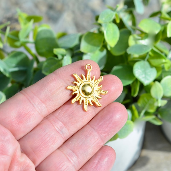 Sun Charm - Etsy