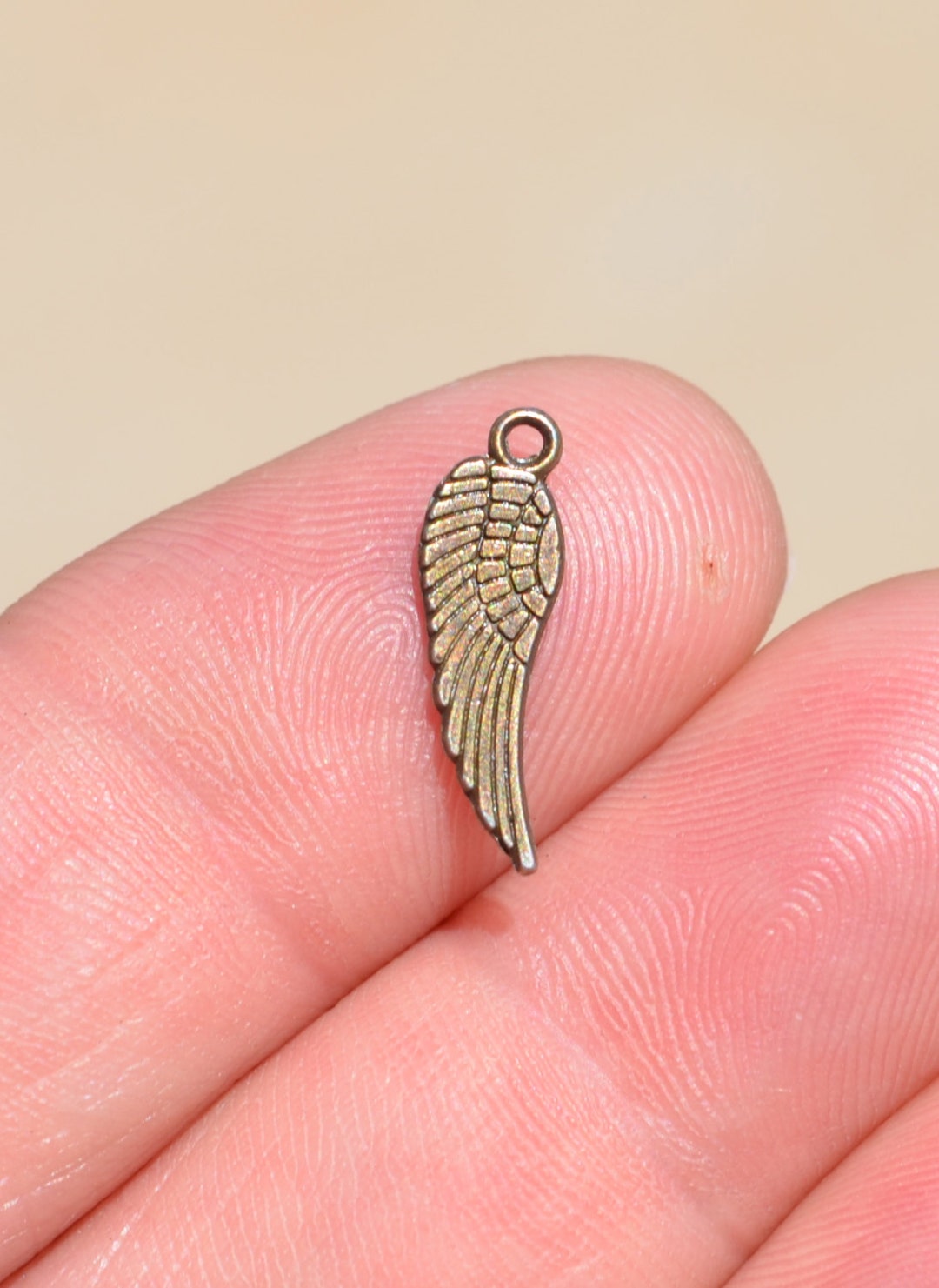 15 Tiny Wing Bronze Tone Charms BC3110 - Etsy