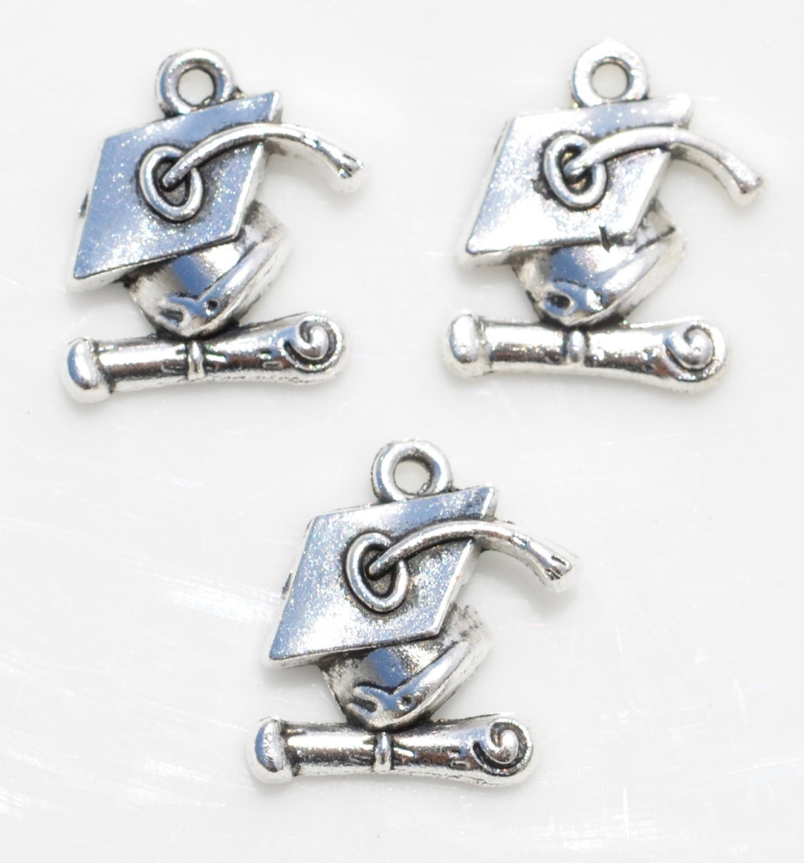 5 Graduation Cap Silver Tone Charms SC2956 - Etsy