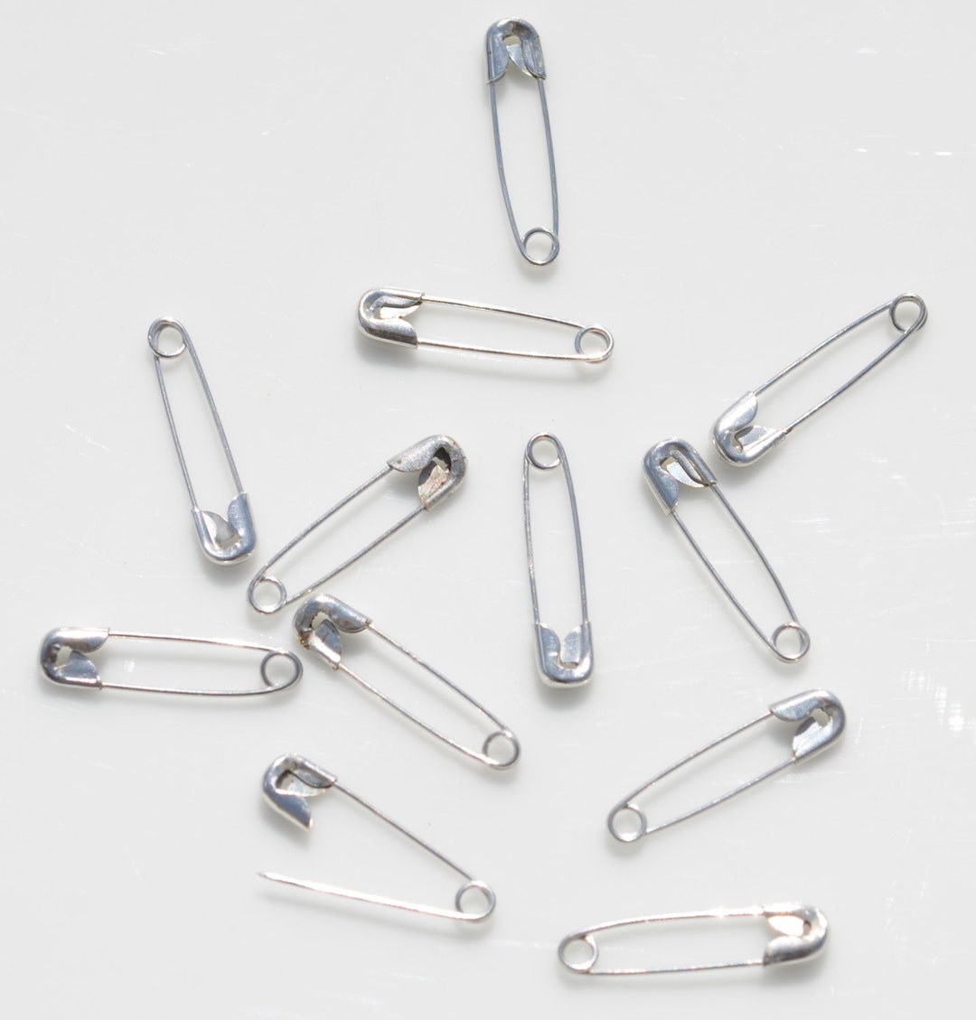 50 Silver Tone Safety 20mm Pins F149 - Etsy