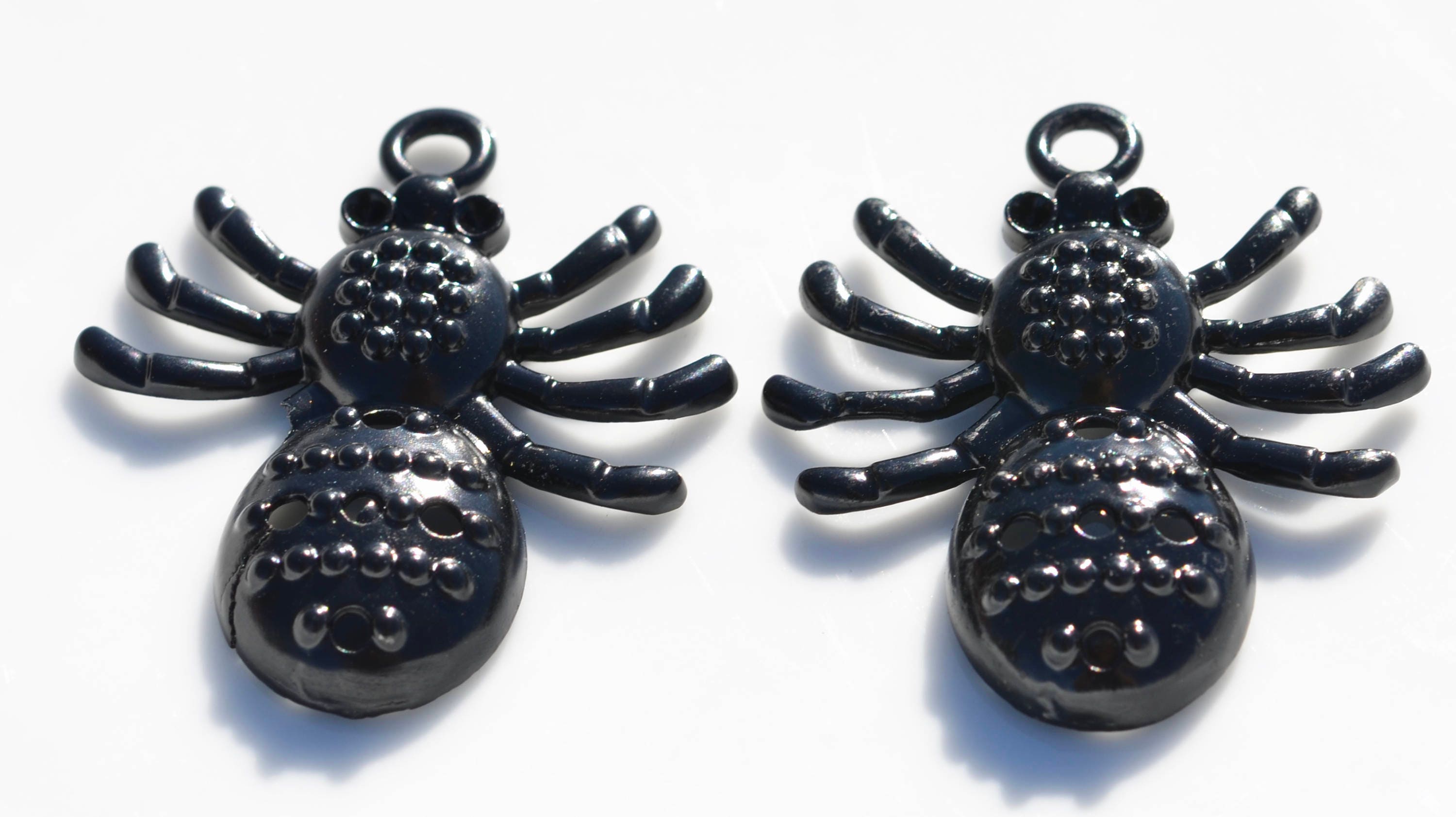 BULK 10 Black Spider 3D Charms SC3758 - Etsy