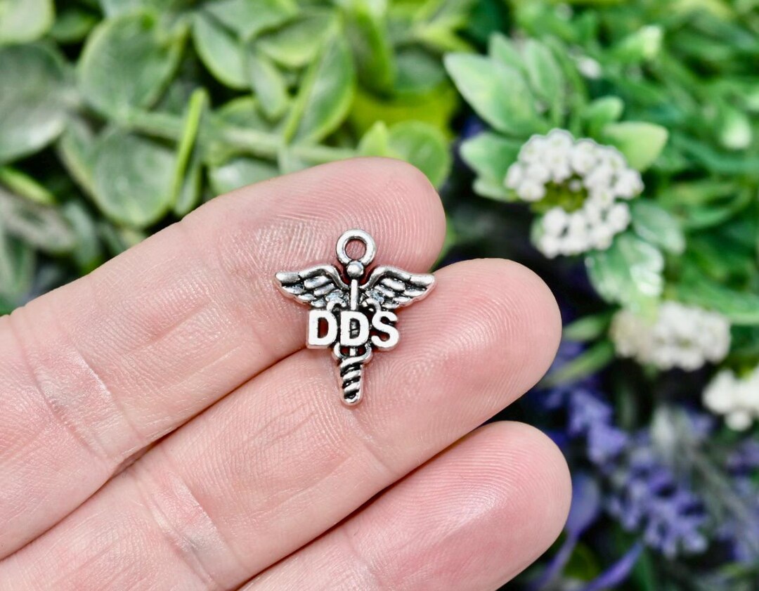 BULK 20 DDS Doctor of Dental Surgery Silver Tone Charms SC3354 - Etsy