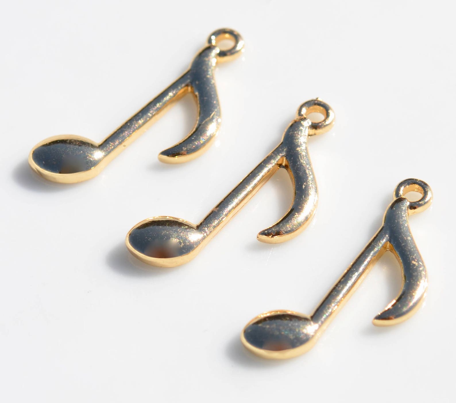 BULK 20 Music Note Gold Tone Charms GC5316 - Etsy