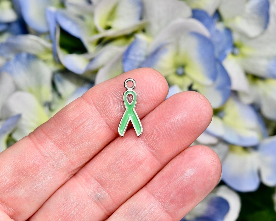 5 Green Enamel Cancer Awareness Ribbon Charms SC5448 - Etsy