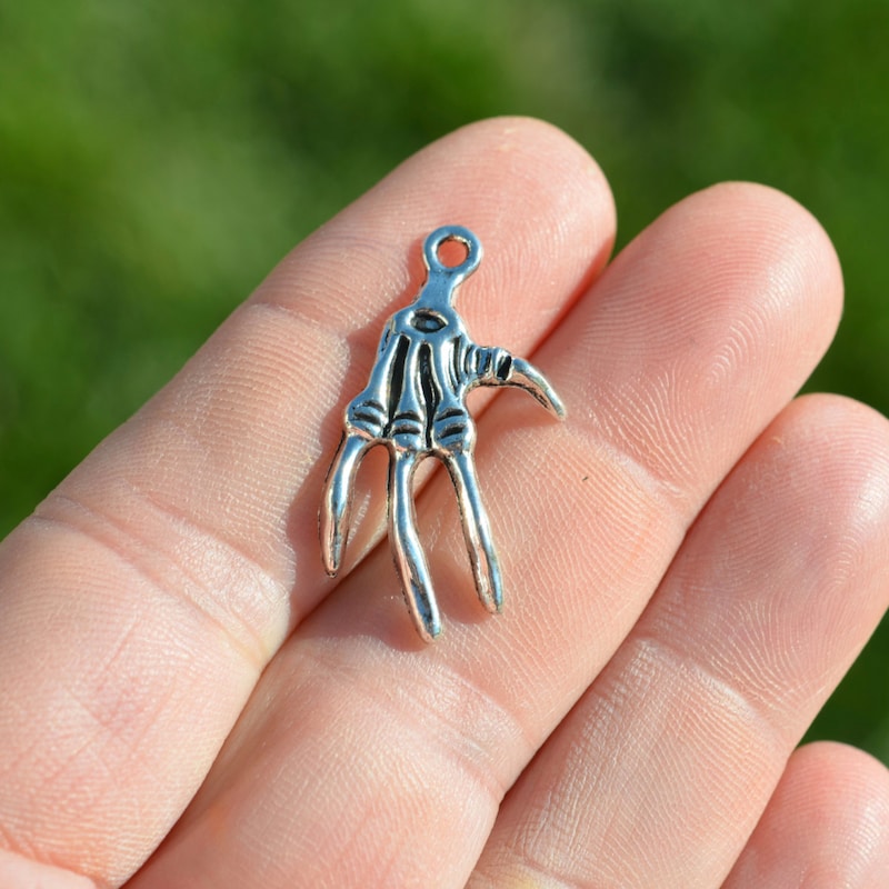 Skeleton Charm - Etsy
