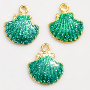 5 Seashell Green Enamel and Gold Tone Charms GC2844 - Etsy