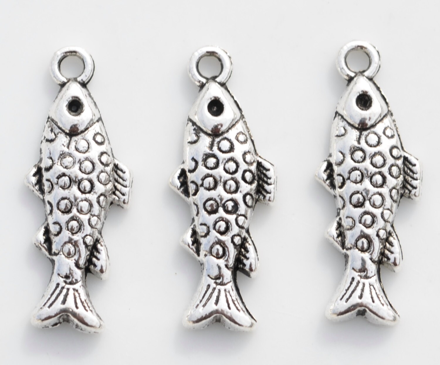 10 Fish Silver Tone Charms SC3765 - Etsy