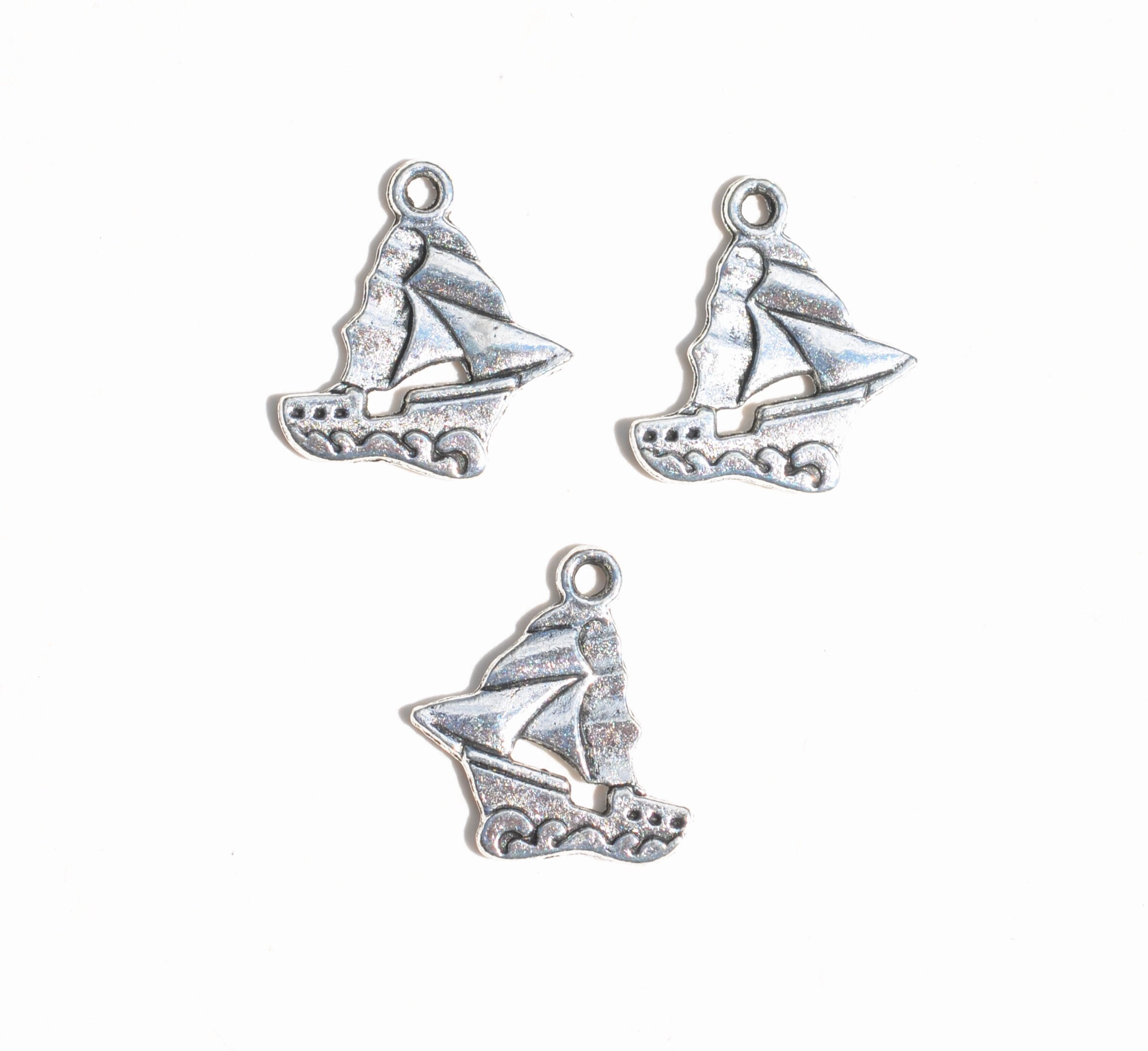 10 Ship Sail Boat Silver Tone Charms SC5514 - Etsy