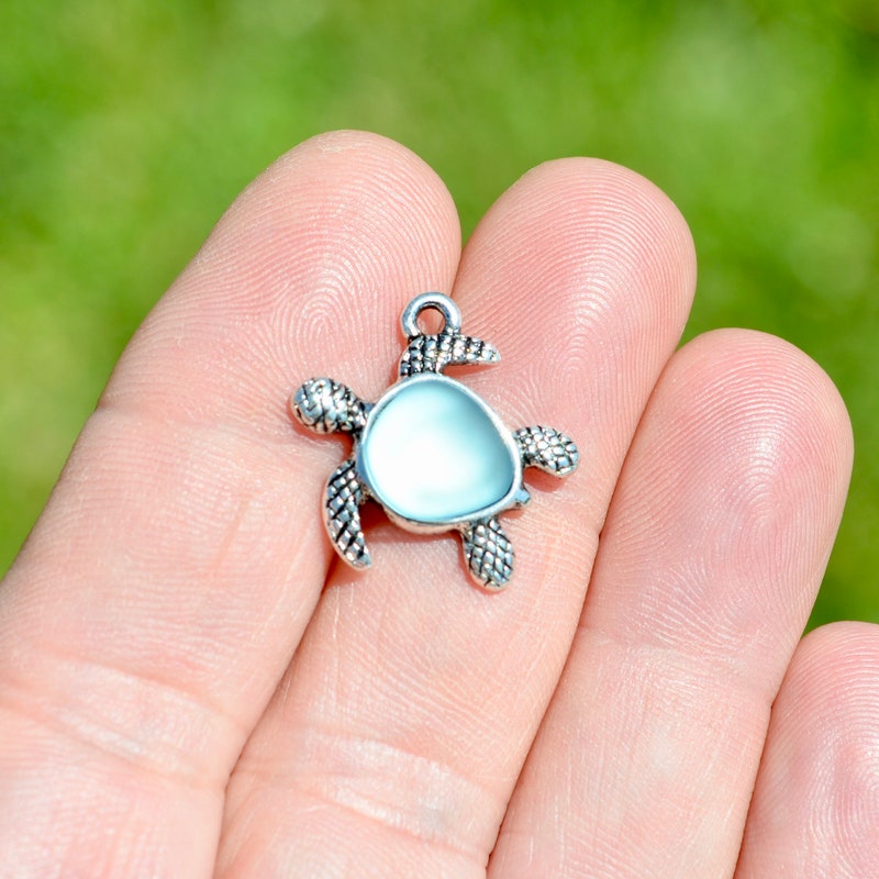 Resin Sea Turtle Pendant - Etsy