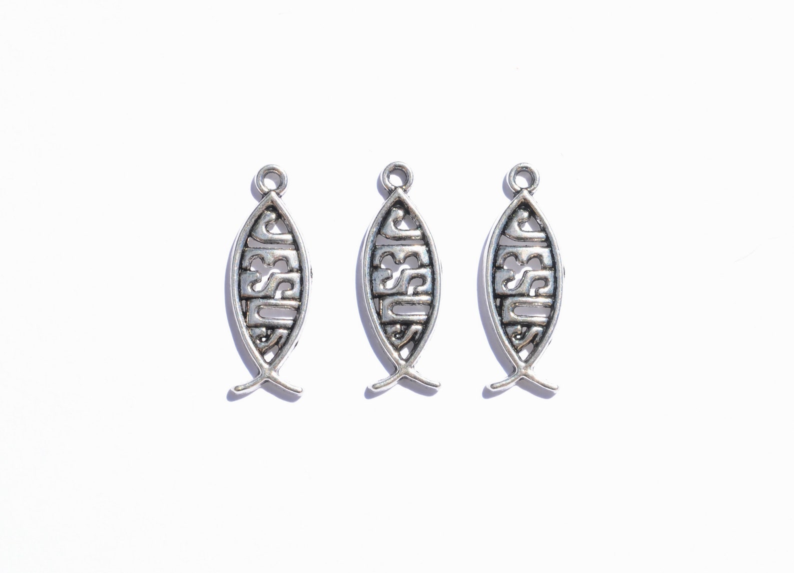 BULK 50 JESUS Fish Silver Tone Religious Charms SC6411 - Etsy