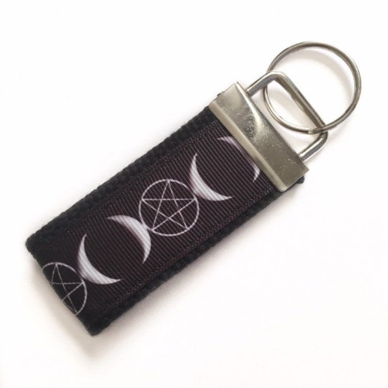 Triple Moon Keychain, Goddess Key Wristlet, Pentagram Key Fob Mini - Etsy