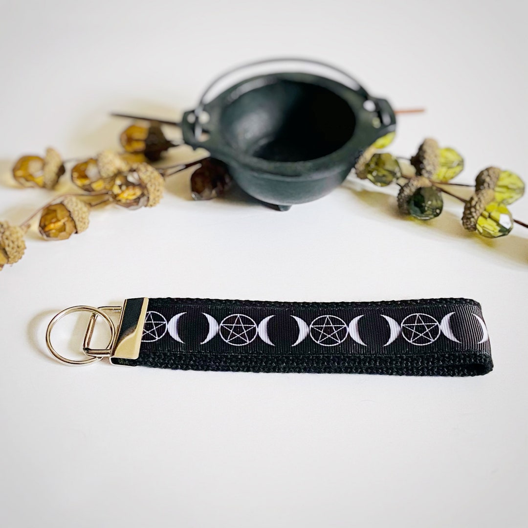Triple Moon Keychain, Goddess Key Wristlet, Pentagram Key Fob Mini - Etsy