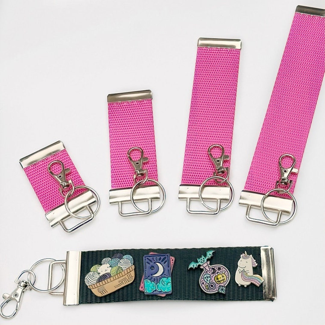 Pin Display Keychain / Pink Keychain Pin Keeper / Pin Holder Keychain ...