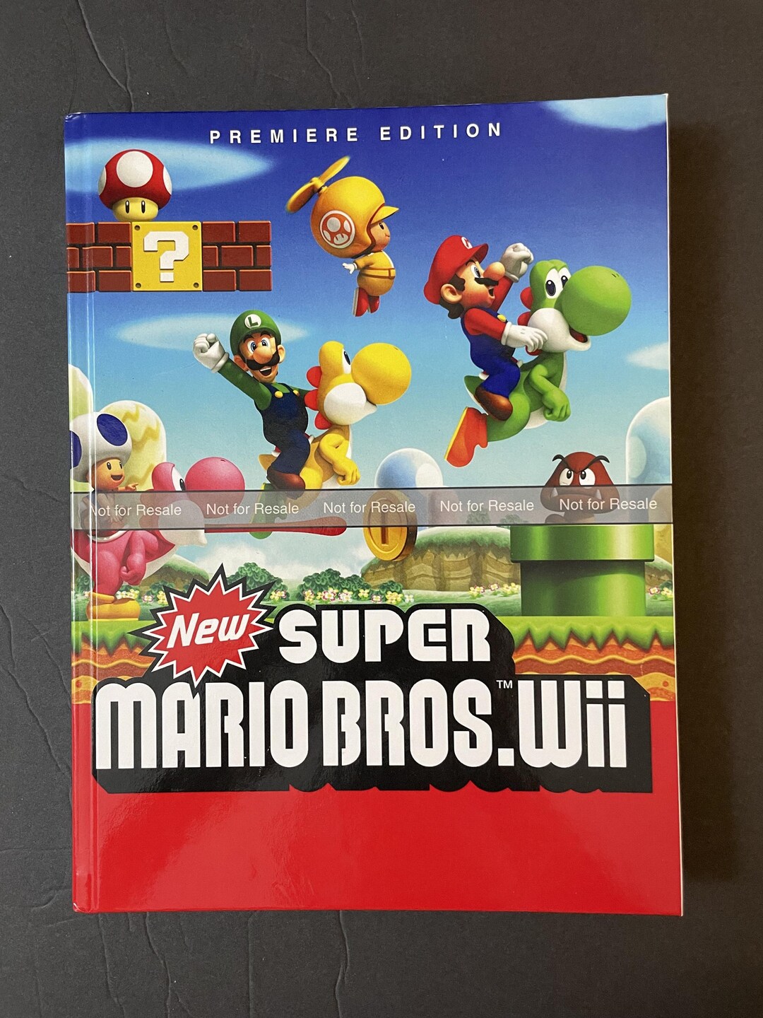 New Super Mario Bros. Wii - Prima Official Game Guide - CUSTOM ...