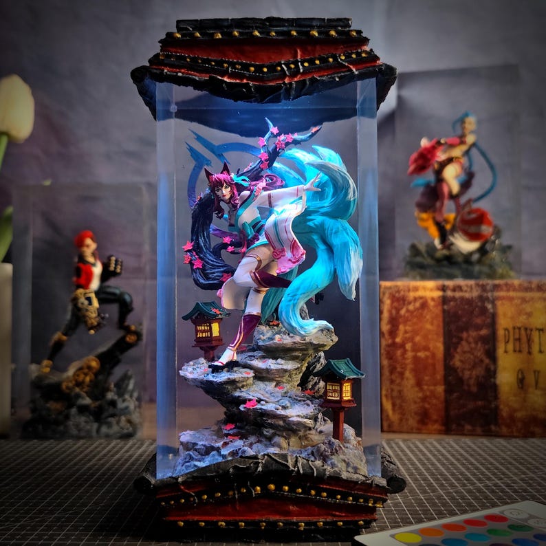 Ahri Spirit Blossom Resin Lamp | League of Legends Inspired Epoxy Light ...